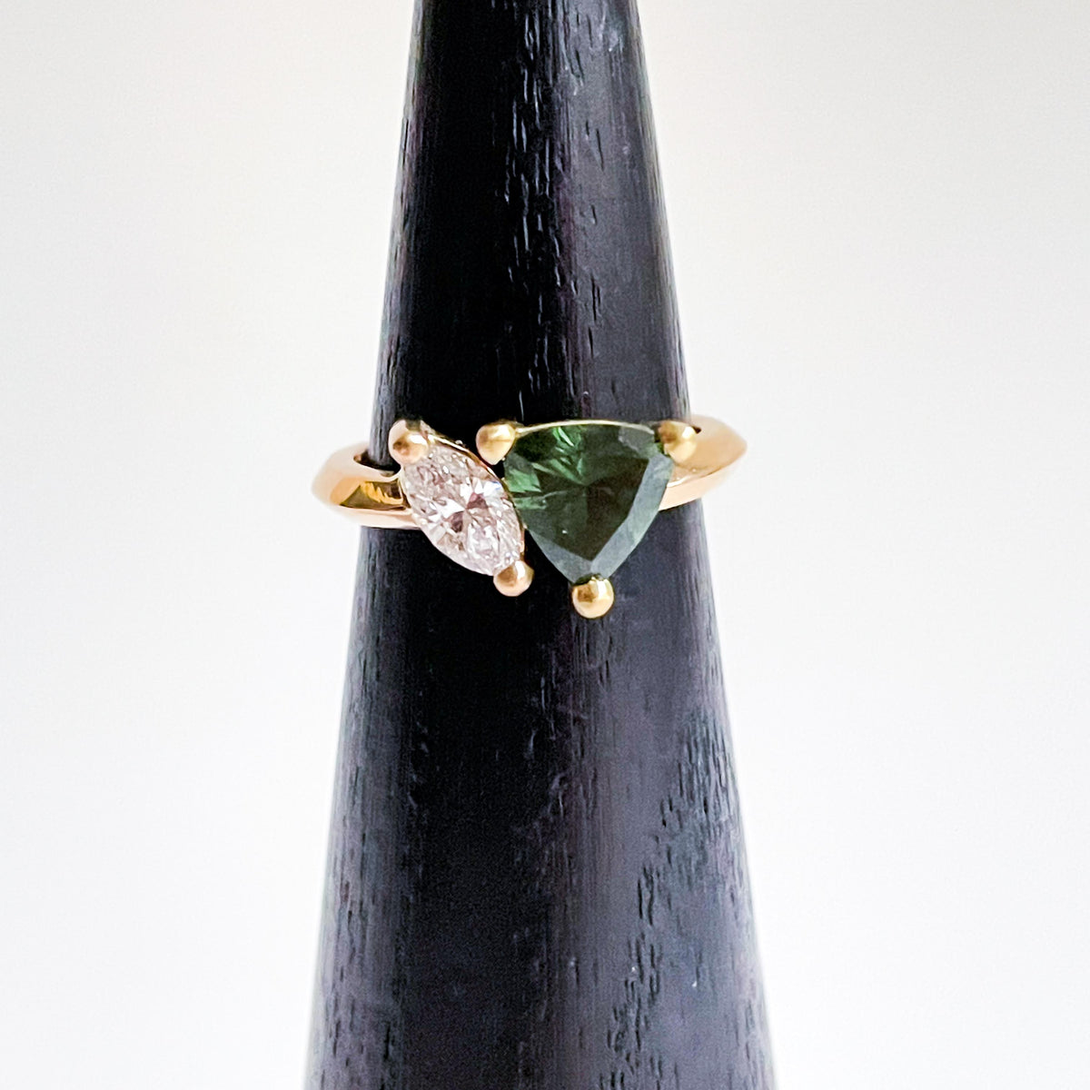 EMILY: Yellow Gold Sapphire and Diamond Toi et Moi Ring – Grimson & Sons